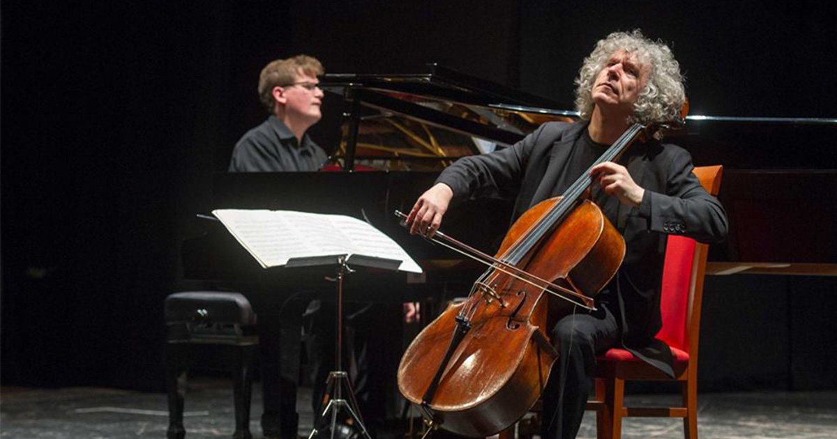 Steven Isserlis and Olli Mustonen perform cello sonatas by Shostakovich ...